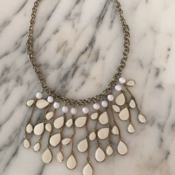 Caché | Jewelry | Cach White And Gold Necklace | Poshmark